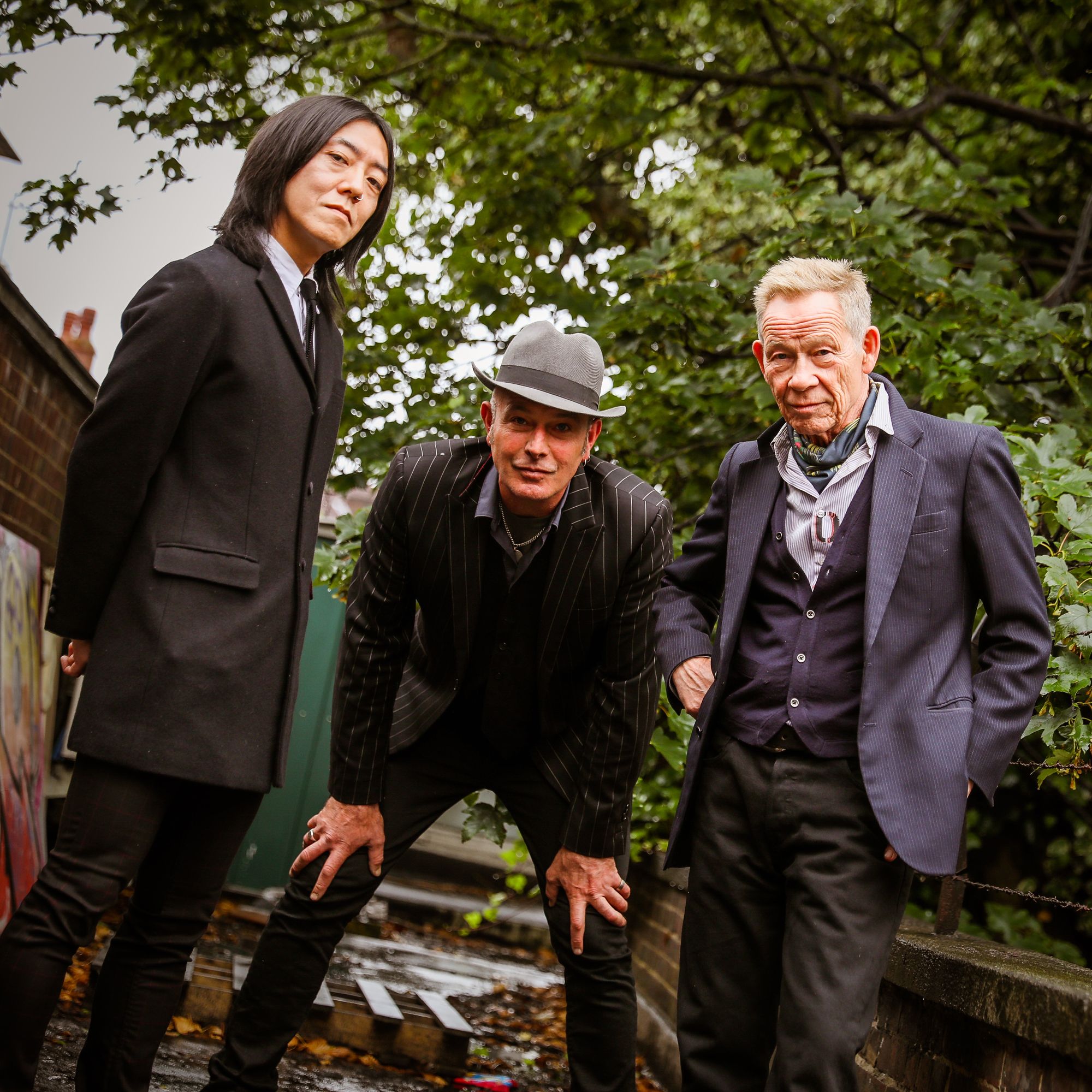 The Professionals Band - Bio
