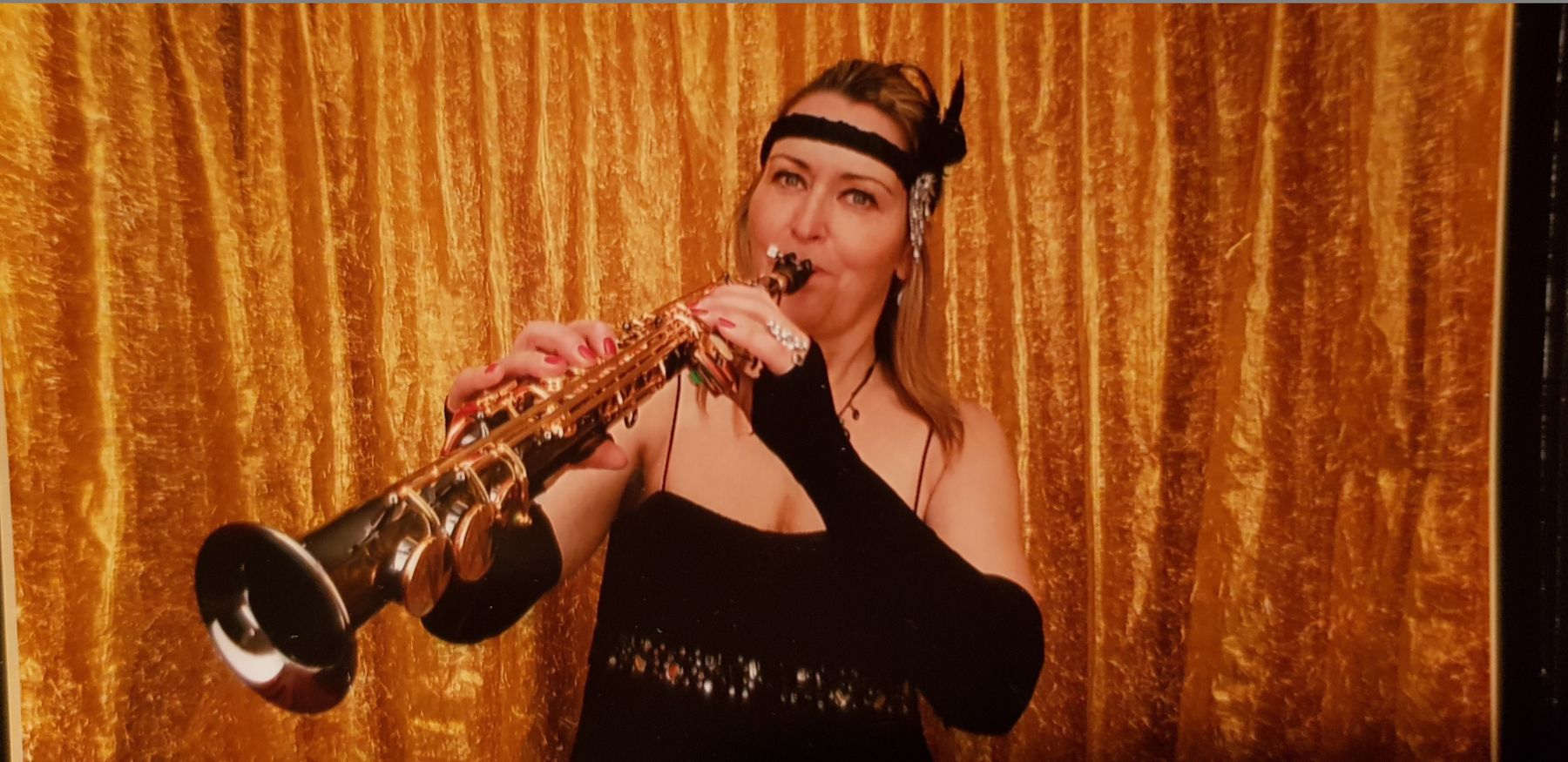 Wendy Allen Event Saxophonist - The Jazz Hoppers