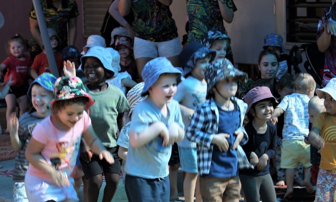 Amazing Drumming Monkeys - Performance options