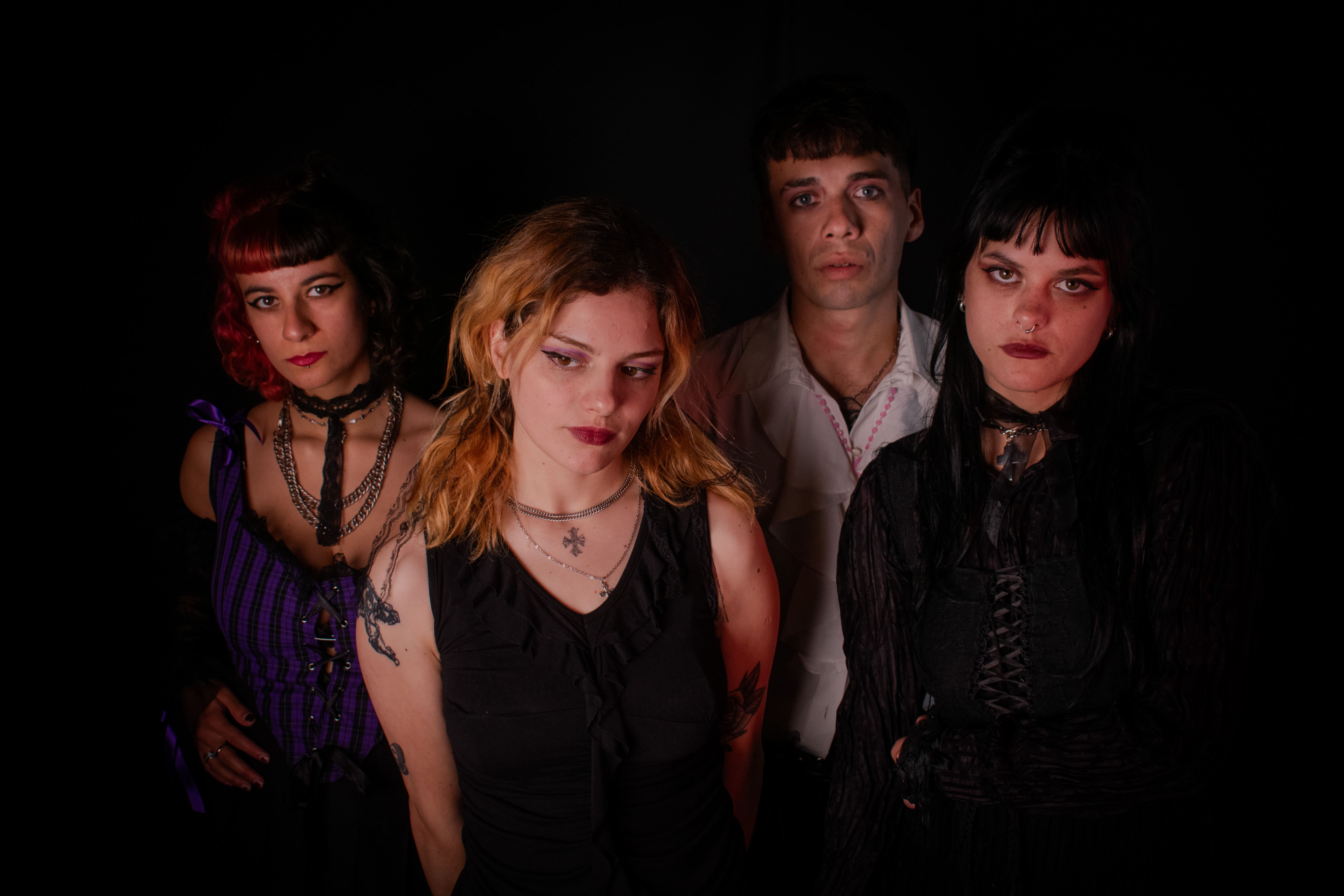 Buenos Vampiros Make Their European Debut with Two New Singles