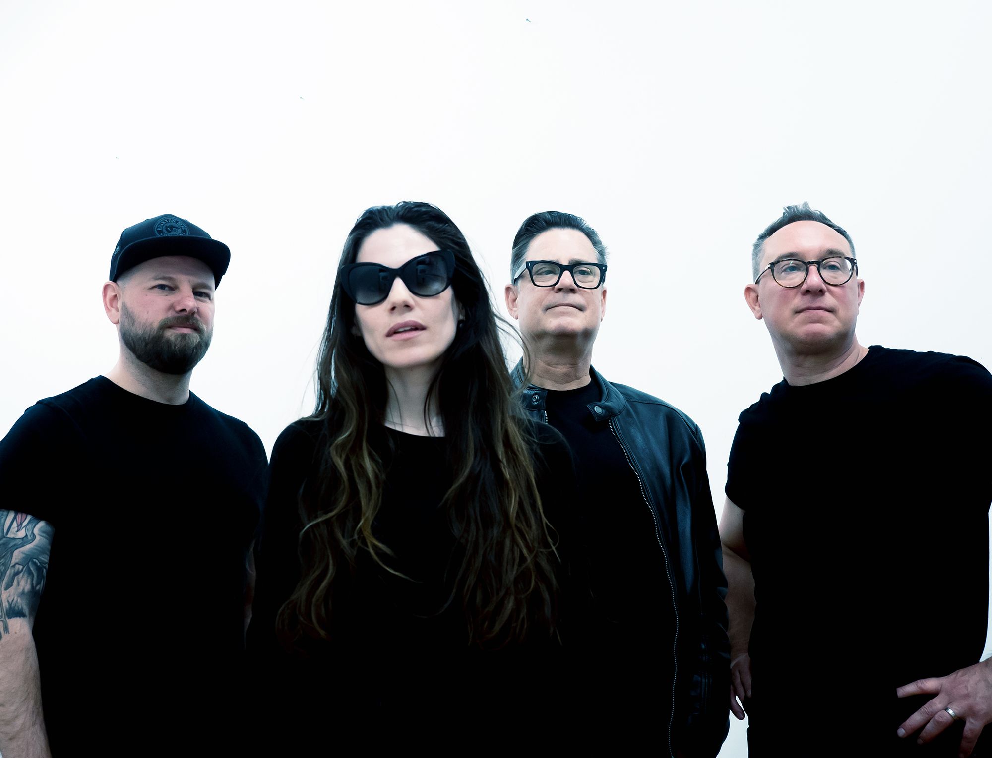 MEET BOSTON SHOEGAZE BAND THE SHALLOWS