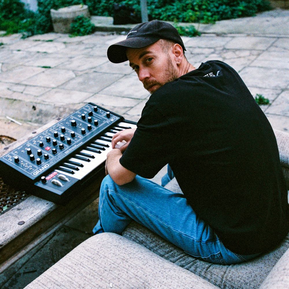 Yoni Mayraz - Official Website