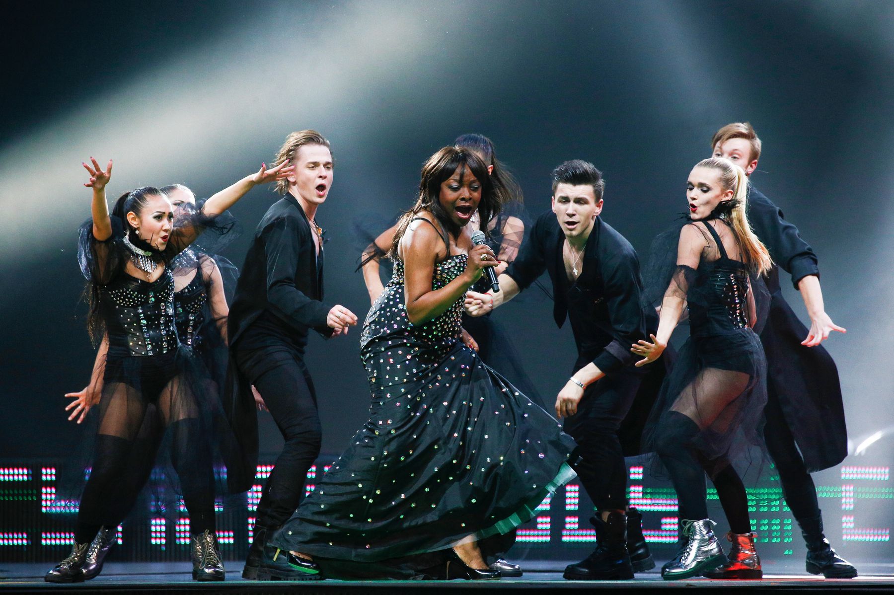 Precious Wilson - ABOUT