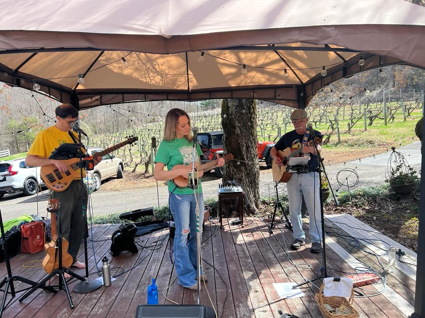 The Happy Enchiladas - Photos