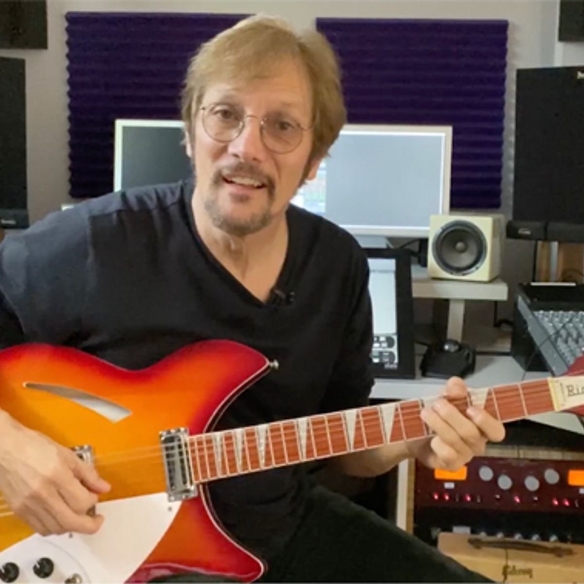 Mike Pachelli - Charts & Tabs