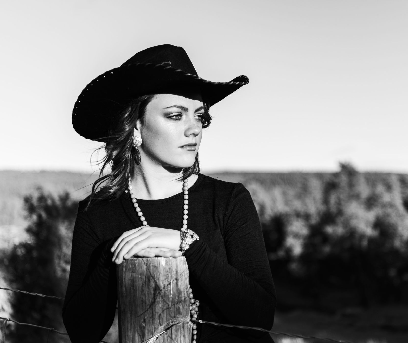 Allora Leonard - Press Kit