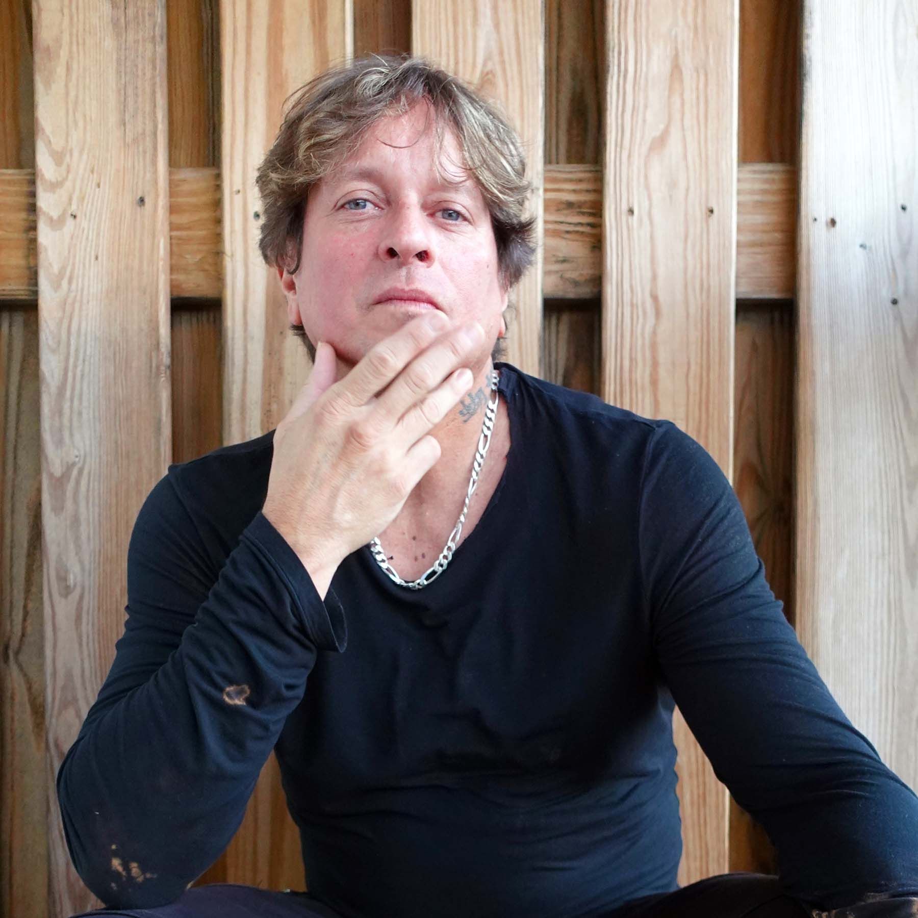 Johnny Martinez - About