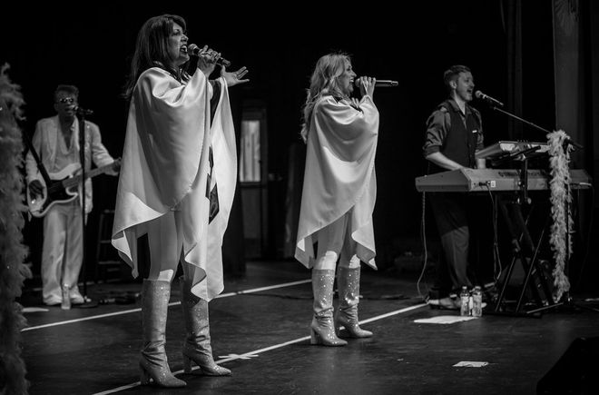 About - Live ABBA Tribute Band | Dancing Dream