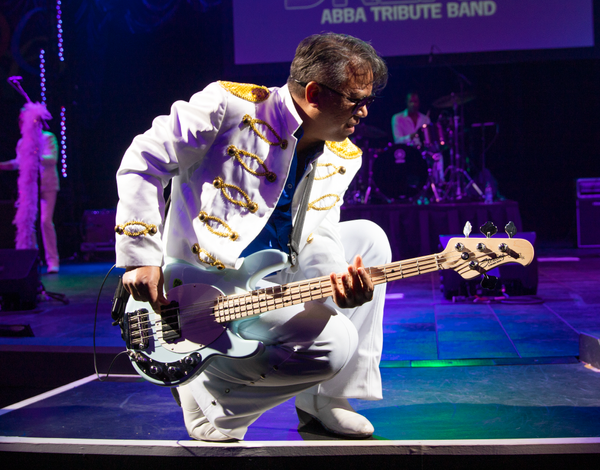DANCING DREAM - ABBA TRIBUTE BAND - TOUR