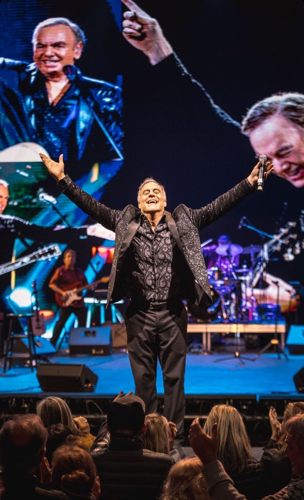 So Good! The Neil Diamond Experience - Photos