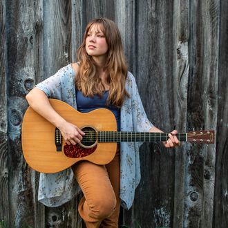 Alex Creamer - Press Kit