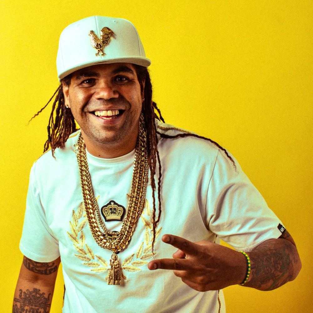 Pirulo y La Tribu - Bio