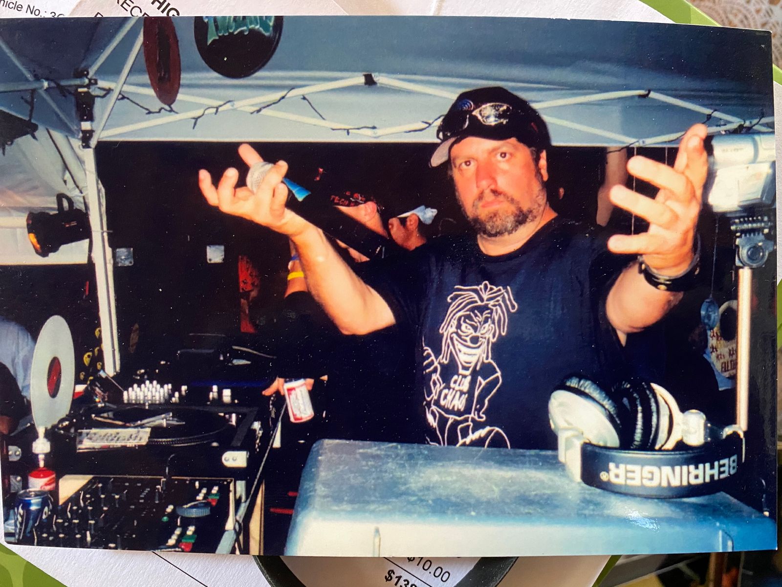 MIKE E CLARK - PHOTOS