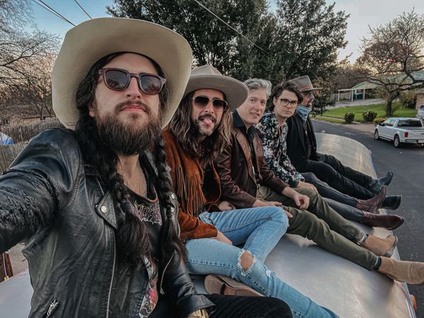 Home [www.colingilmore.com]