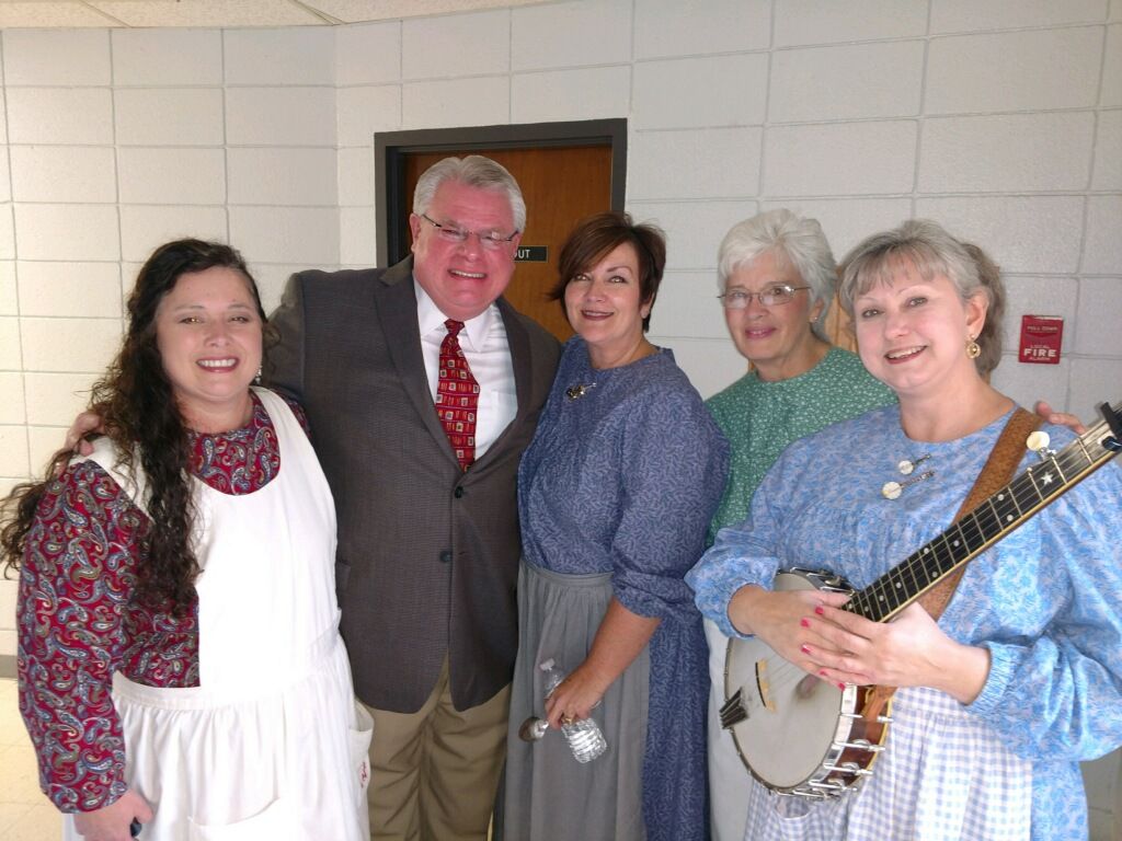 Pam Setser - Singer and Songwriter - Photos and Media