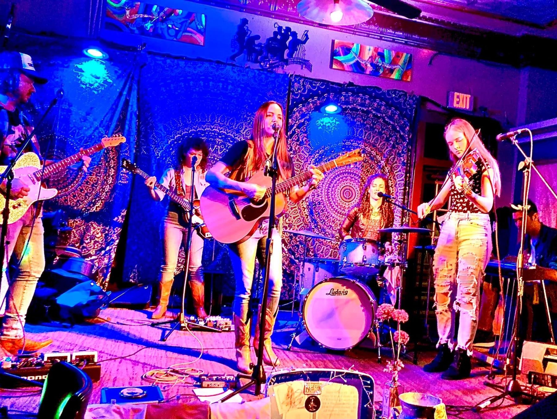 Kristin Hamilton - The Heat