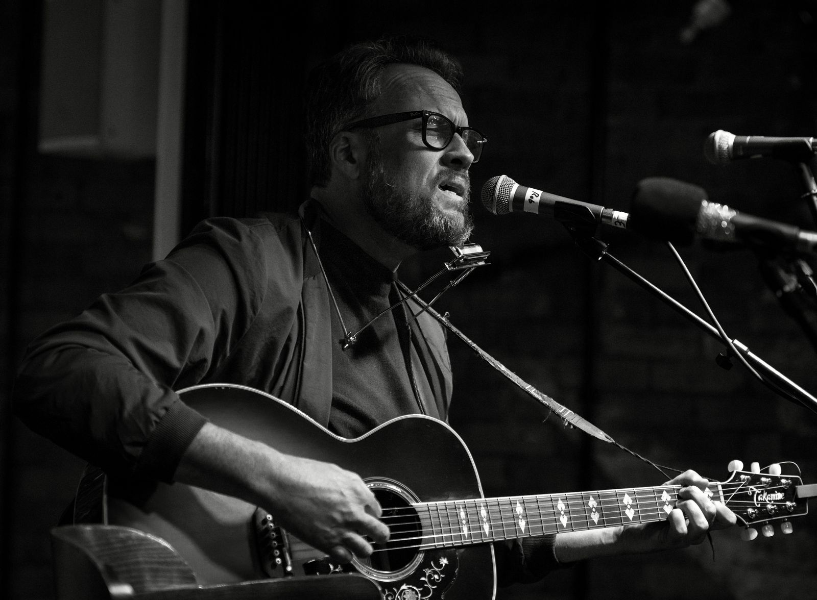 Robert Vincent | UK Country Artist | Americana Music Association UK ...