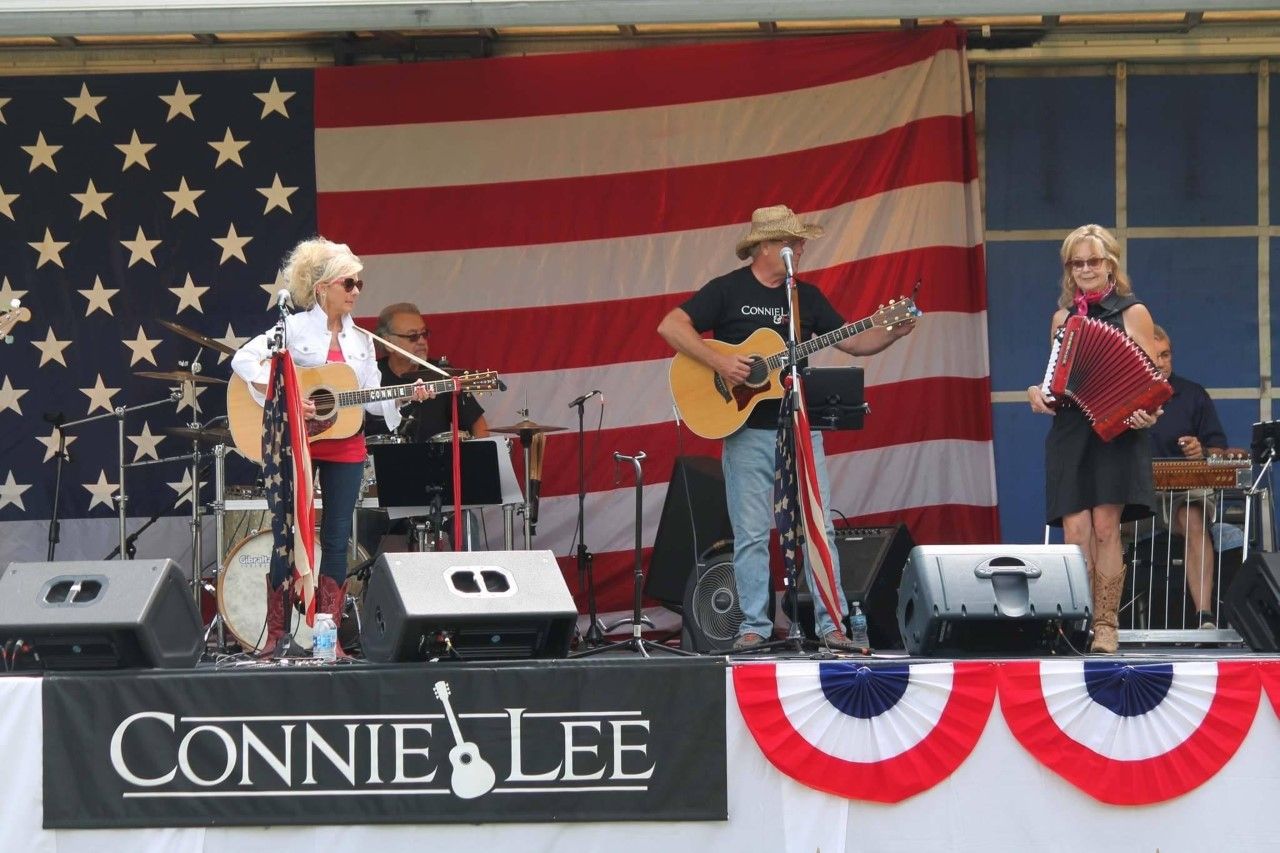 Connie Lee - Connie Lee Country