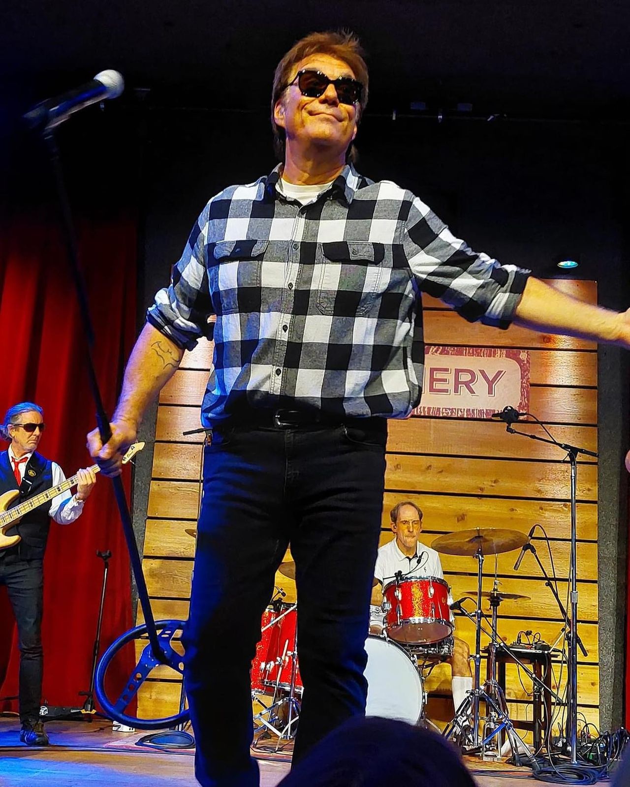 The Heart of Rock & Roll - EPK / ADVANCE