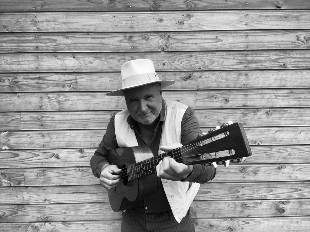 Tim O'Connor - About Tim O'Connor