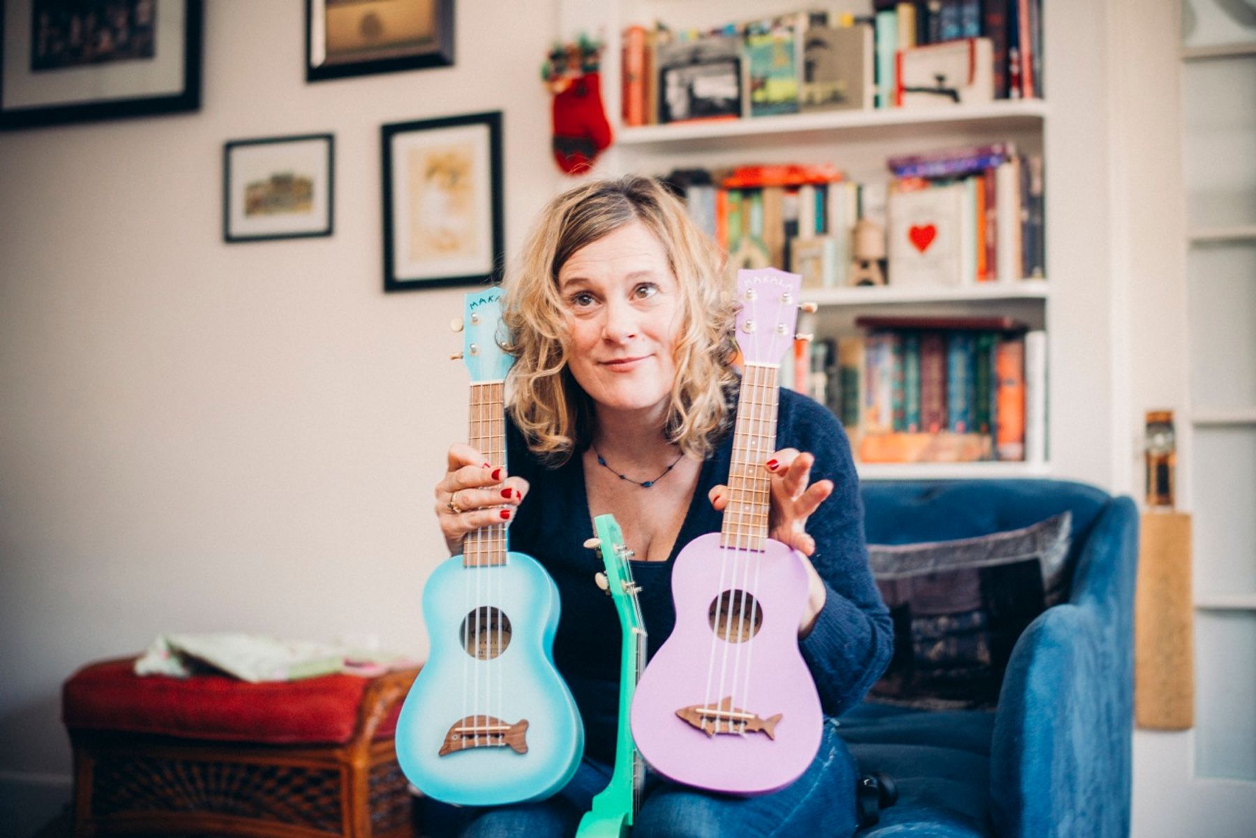 Music Julie - Contact