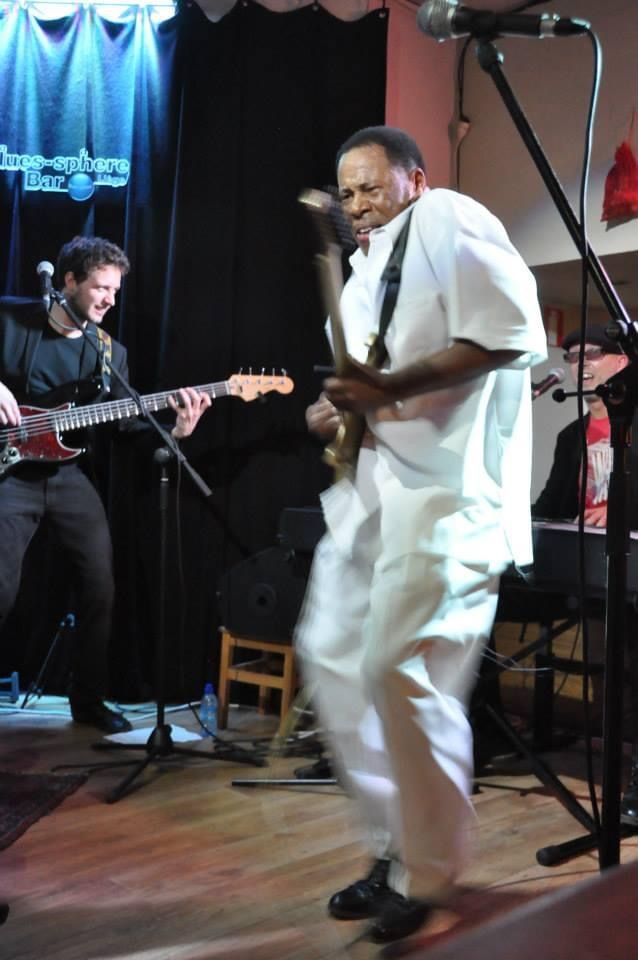 Tee Dee Young - Gallery