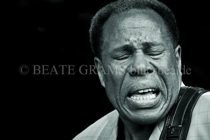 Tee Dee Young - Gallery