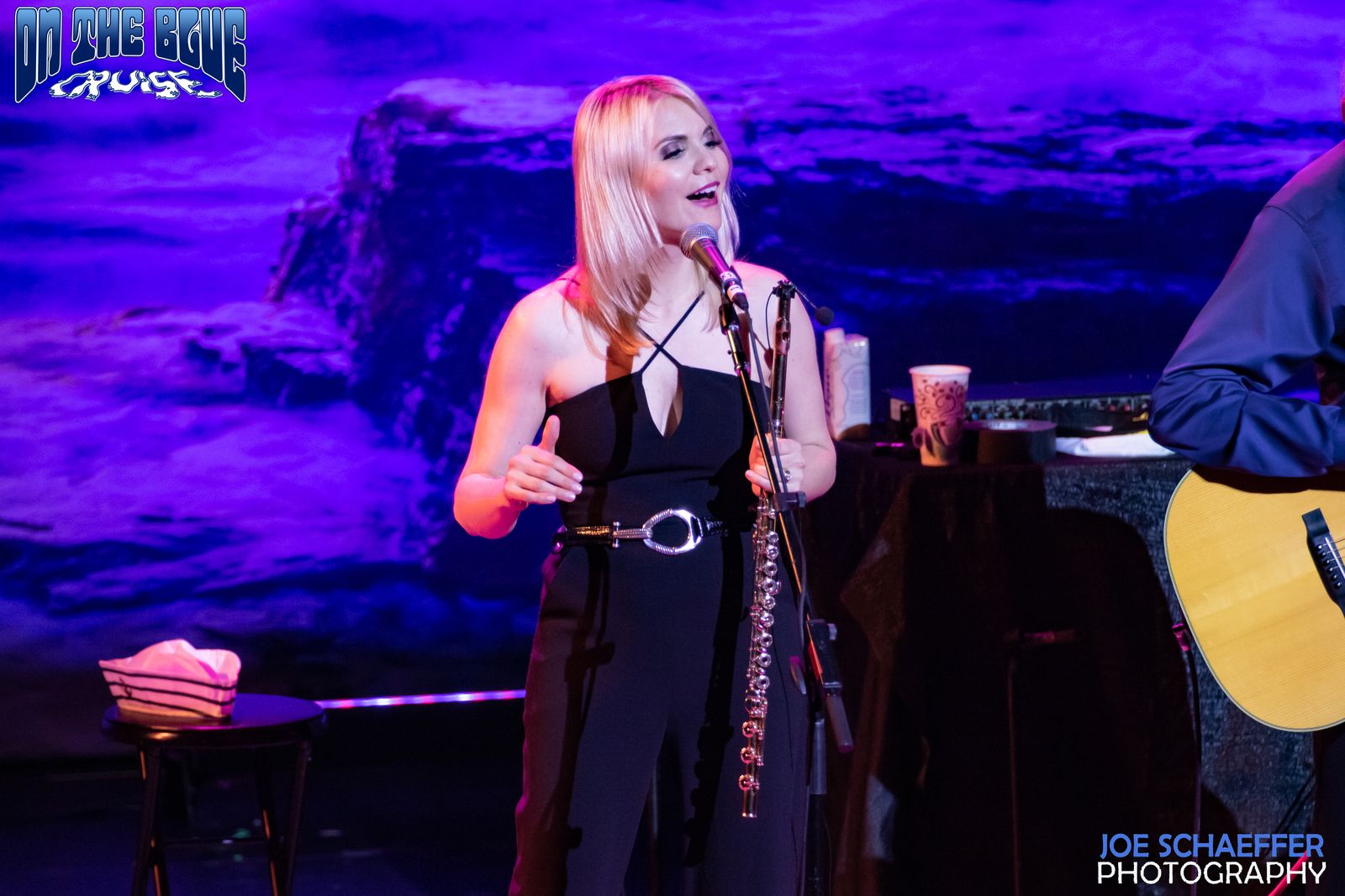 Karmen Gould - Photos