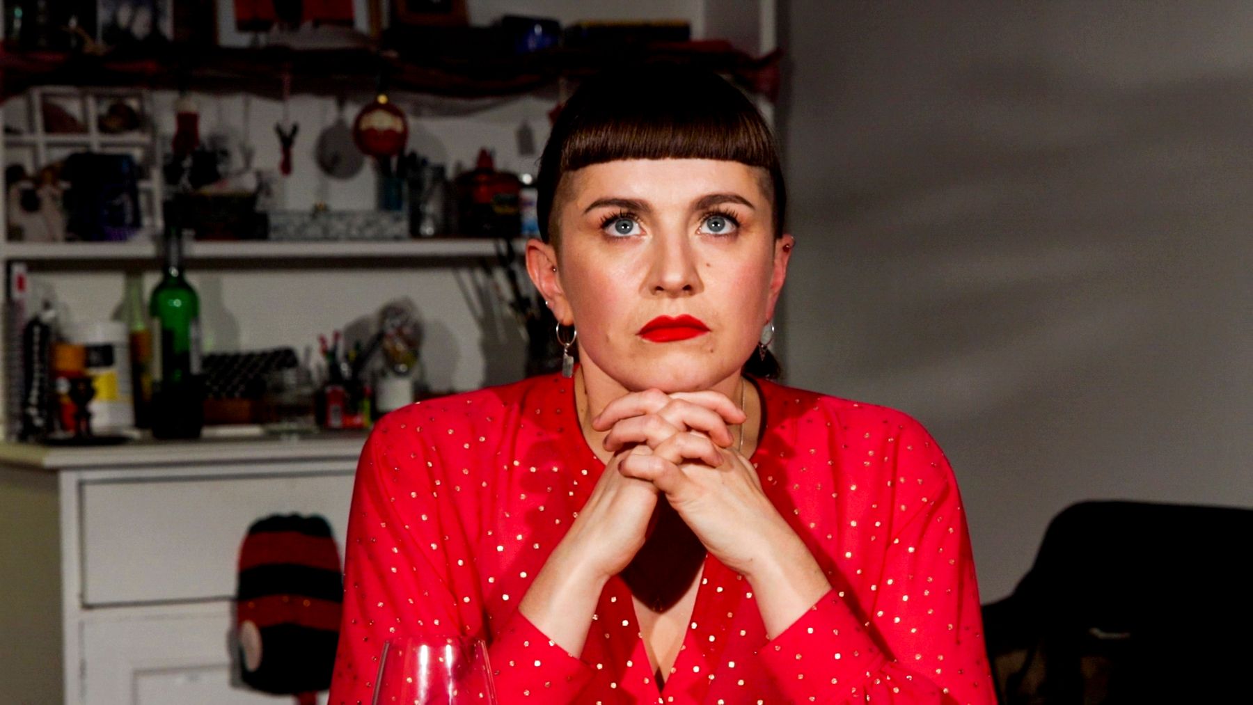 Dominie Hooper - Bio