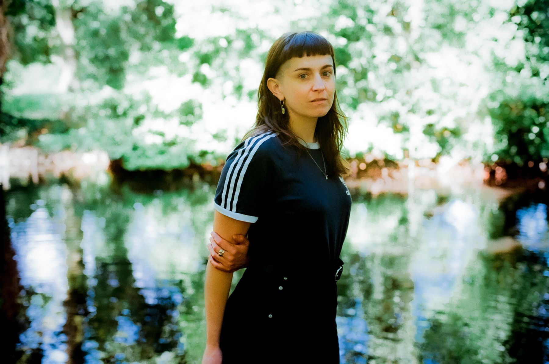 Dominie Hooper - Bio