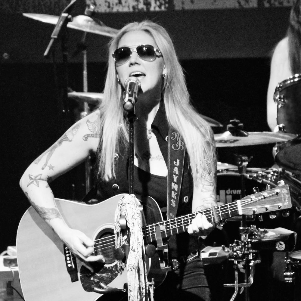 Riggsbee Road - Bios