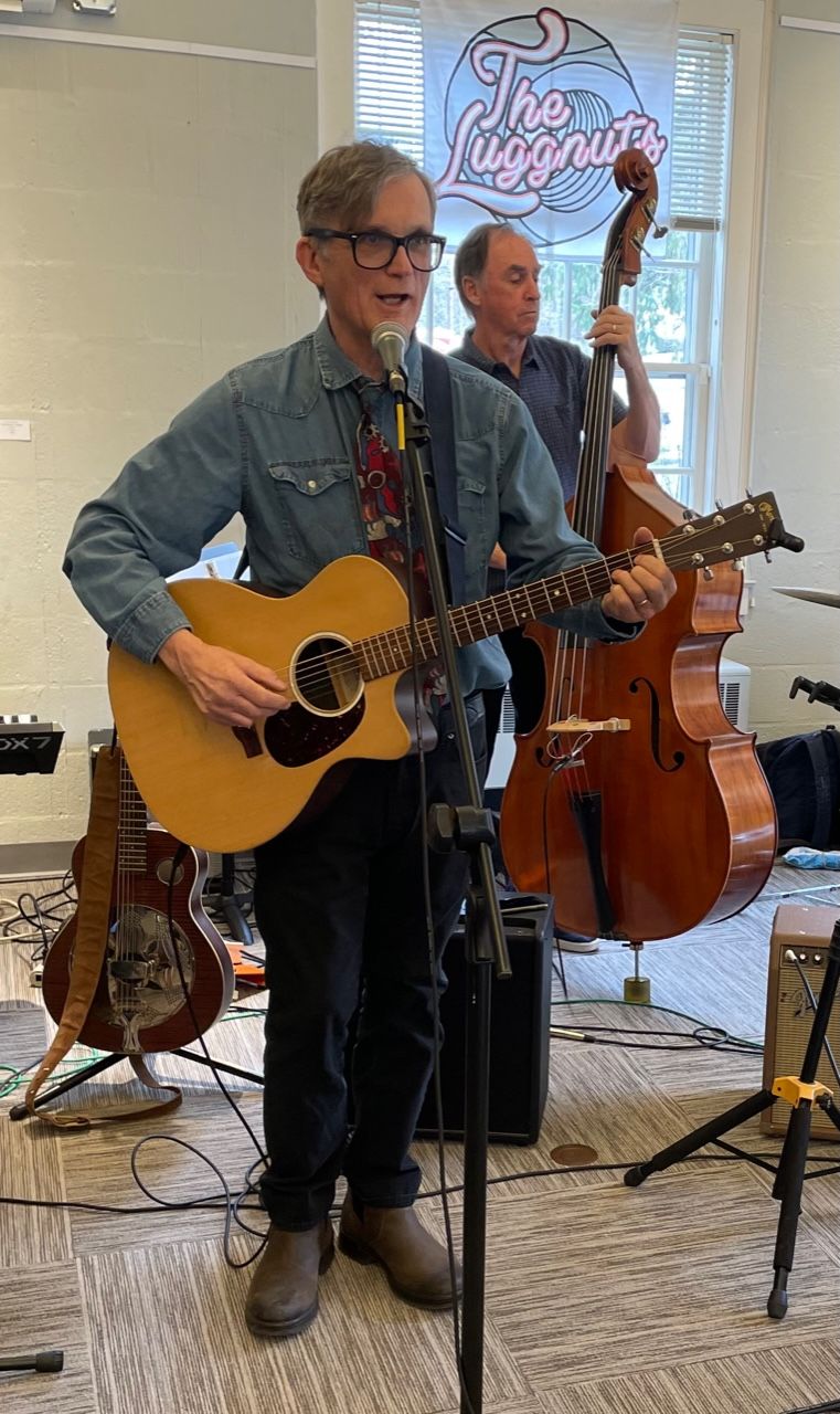 The Luggnuts - Photos