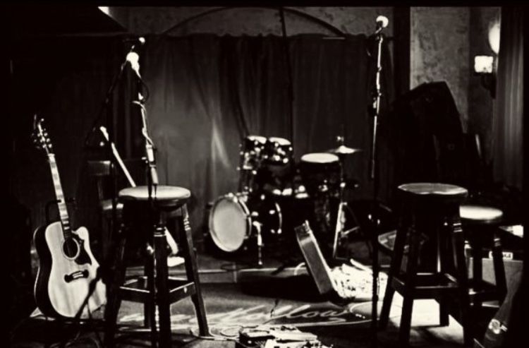 Billy Johnson - Photos