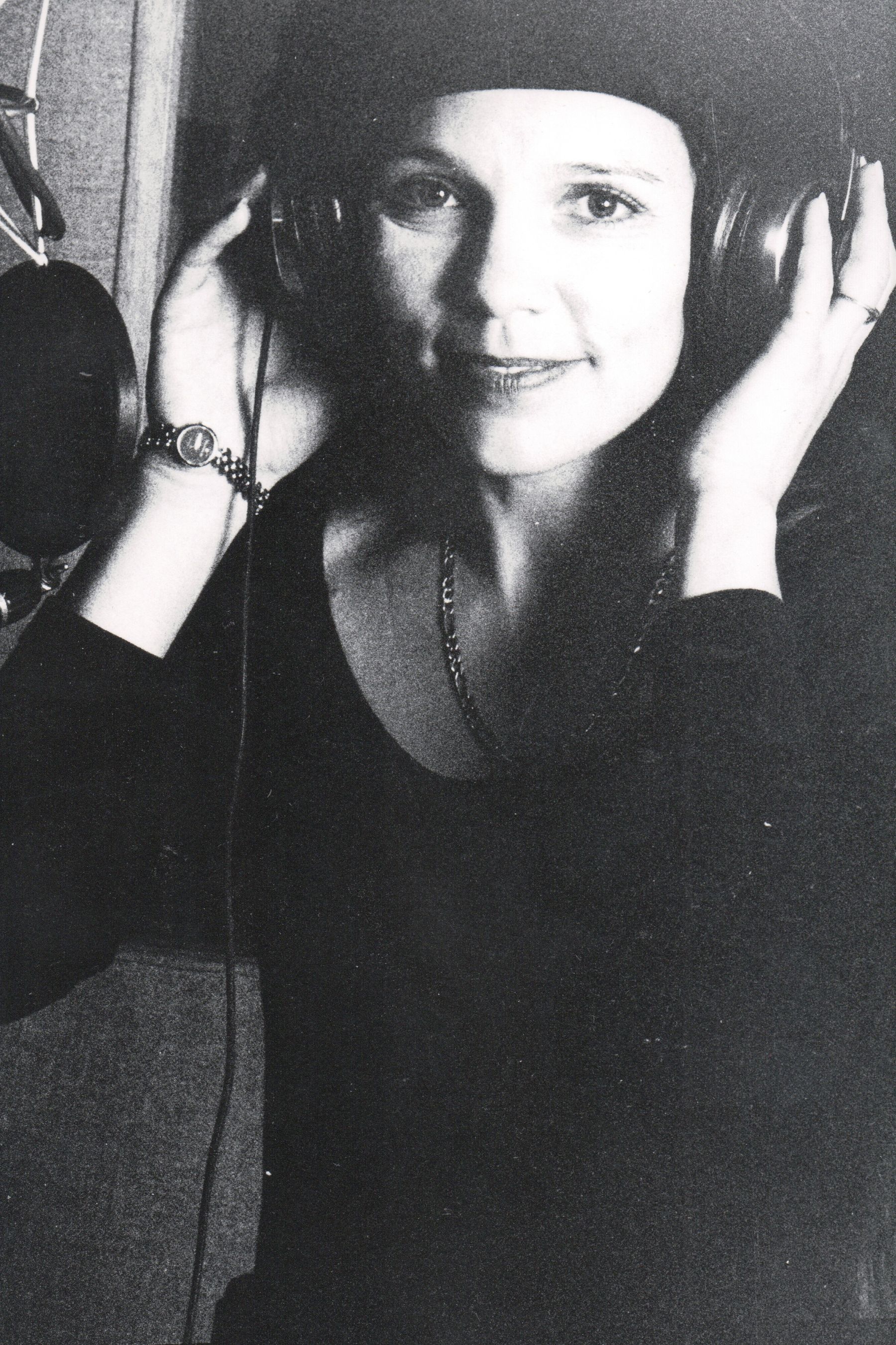 Barbara Paris - Radio