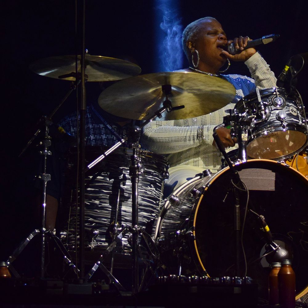 Sheryl Youngblood Band - Bio