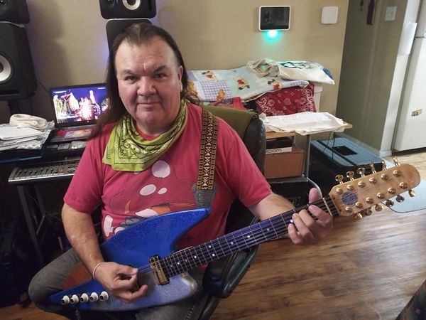 valles flying machine - Texas Joe & Guitars