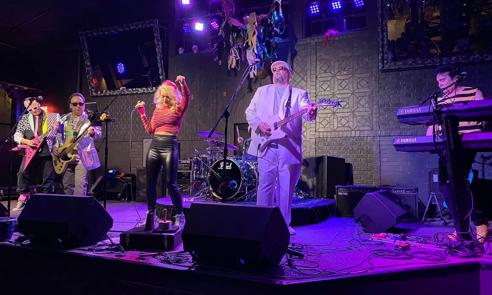 L'80's Nite Band - VIDEO CLIPS/PHOTOS