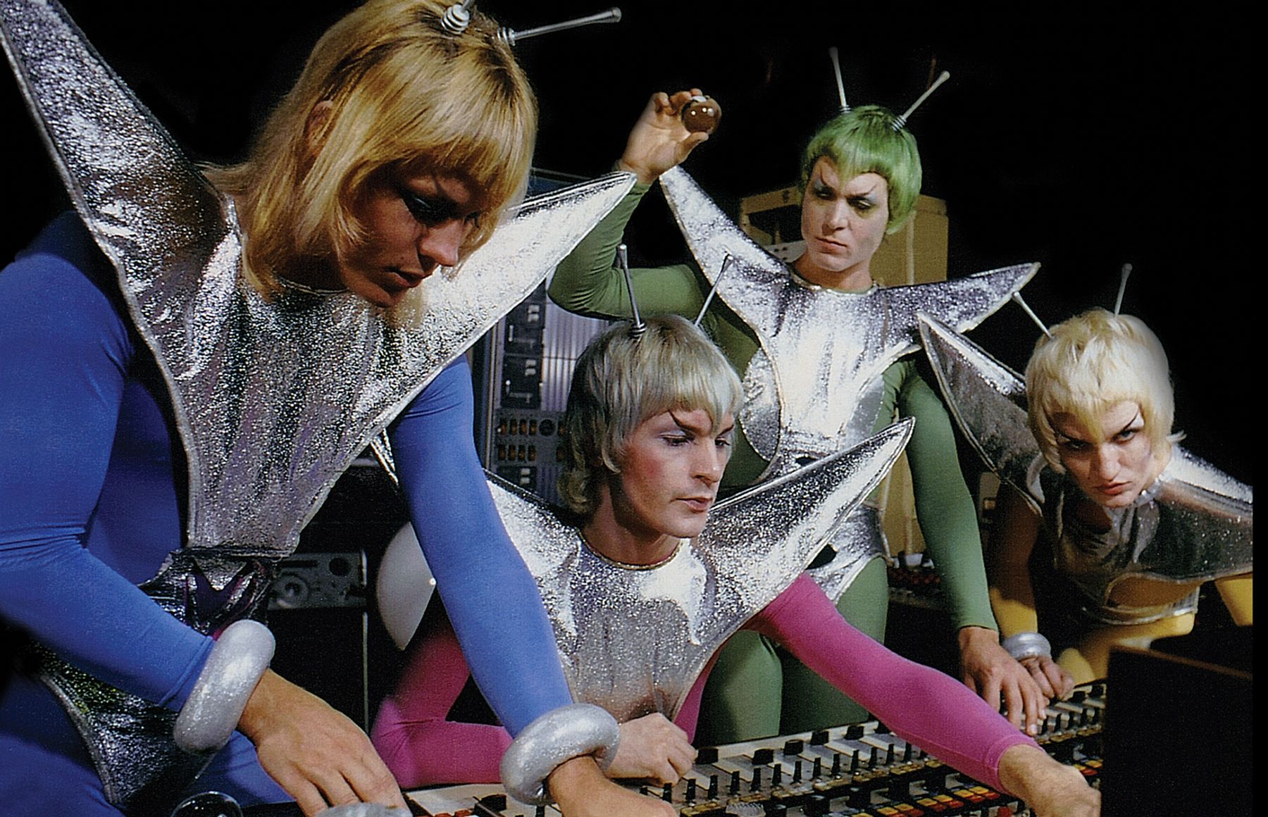 ZOLAR X Official Website - Store