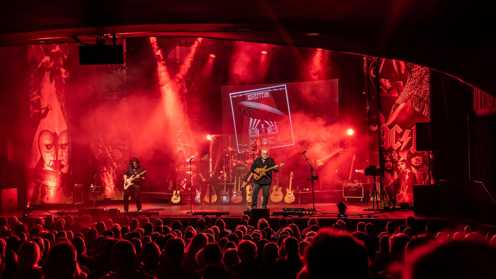 The Ultimate Classic Rock Show - MEDIA