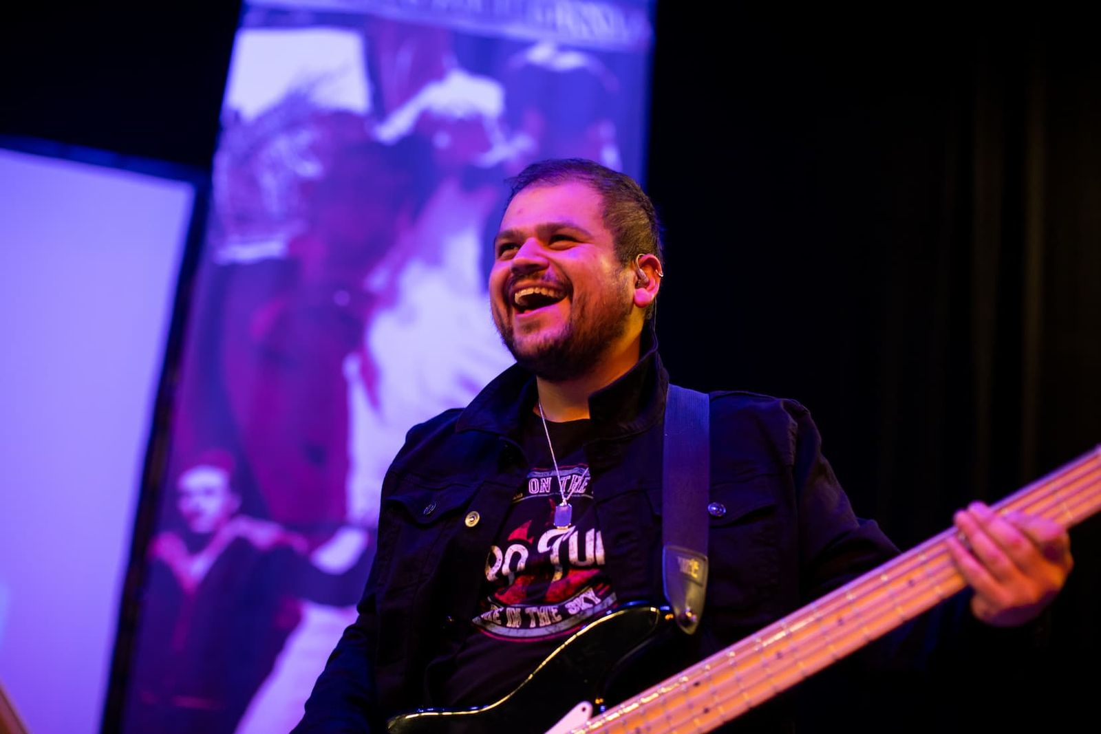 The Ultimate Classic Rock Show - MEDIA