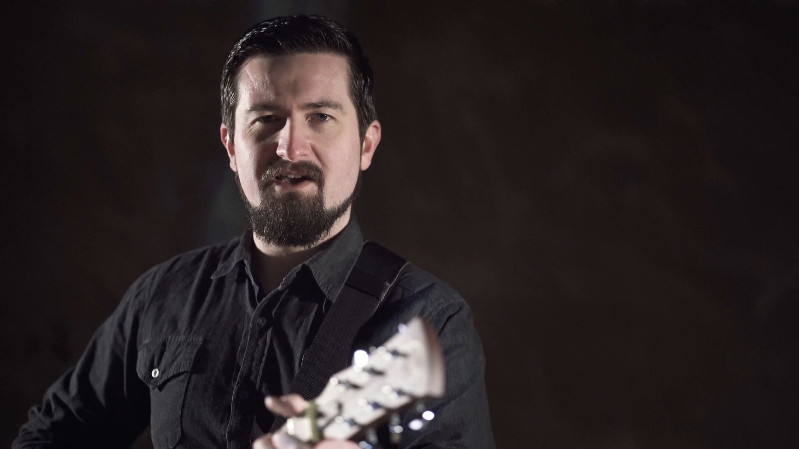 Copper Kelly - Photos