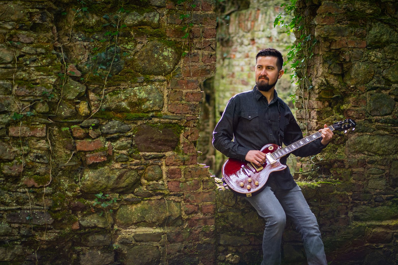 Copper Kelly - Photos