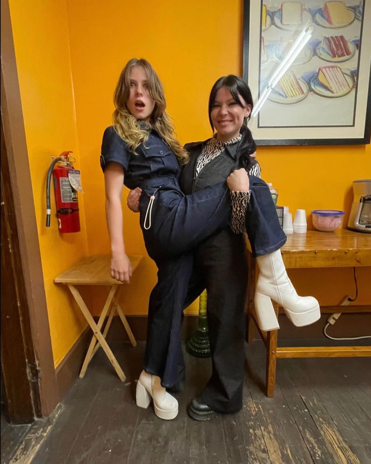 The Burney Sisters - Photos