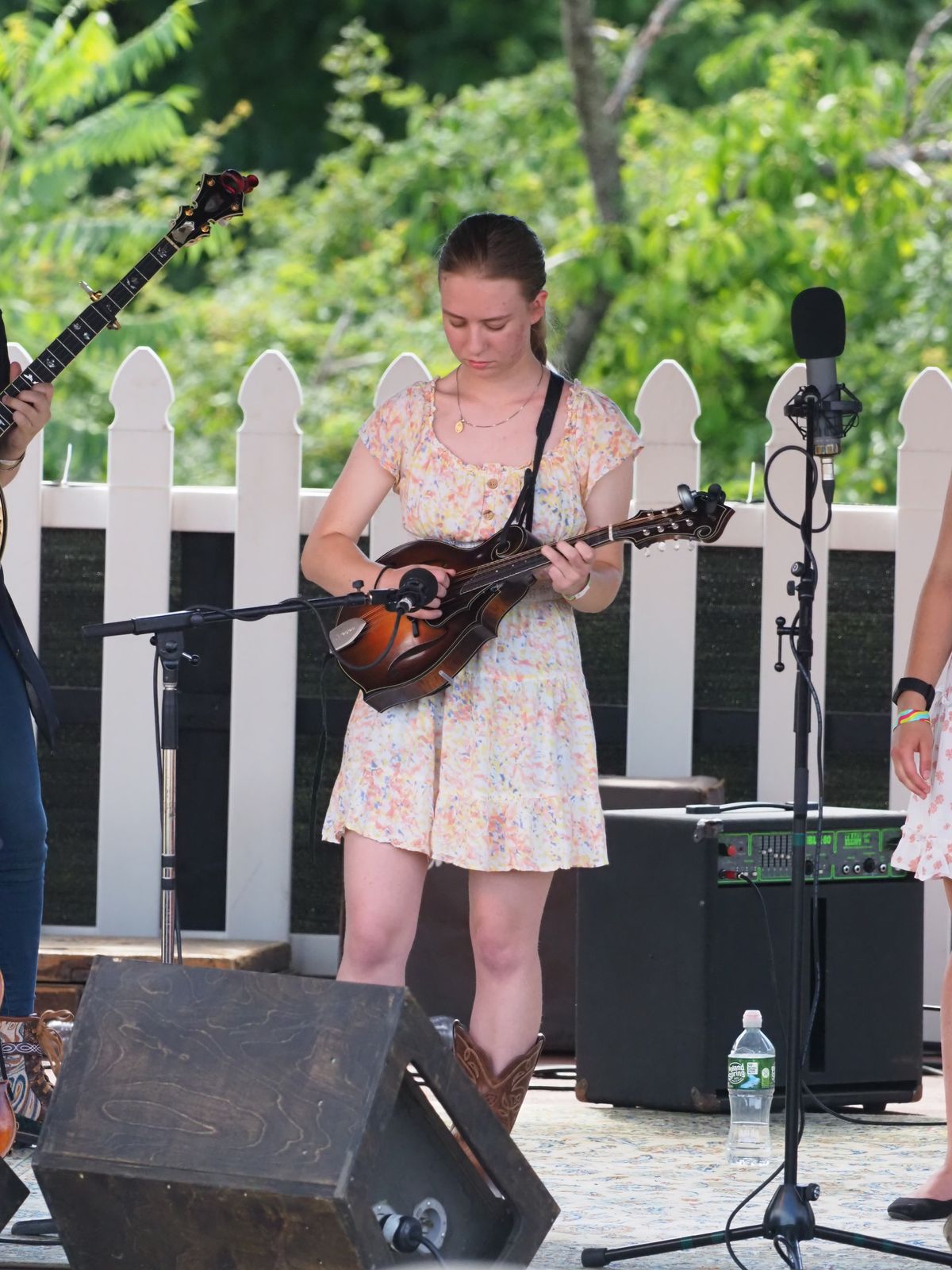 Stoneface Mountain - Photos
