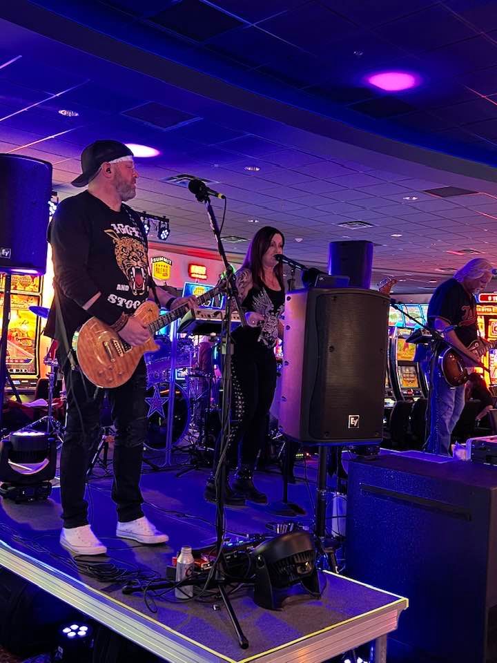 weekendrockstar - Photos