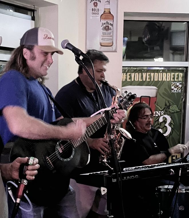 Chris Sacks Band - Electronic Press Kit (EPK)