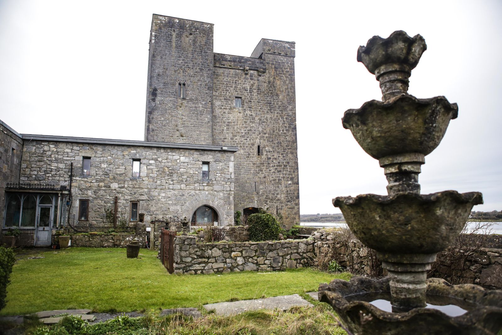 Oranmore Castle, Galway Bay - Photos