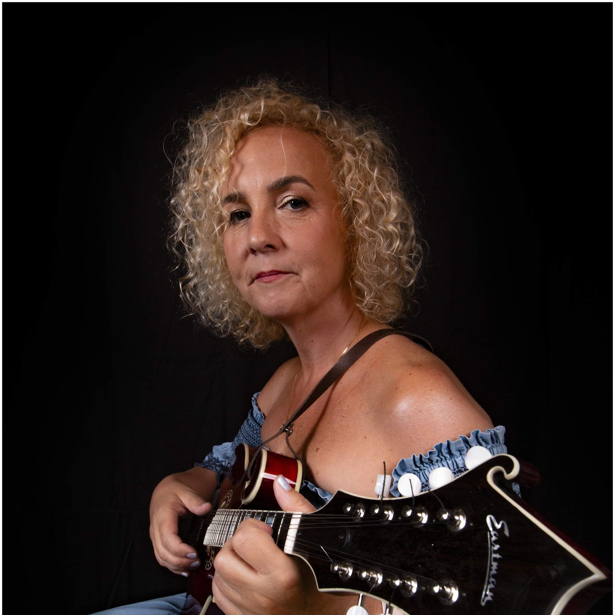 Rebecca Richards - Bio