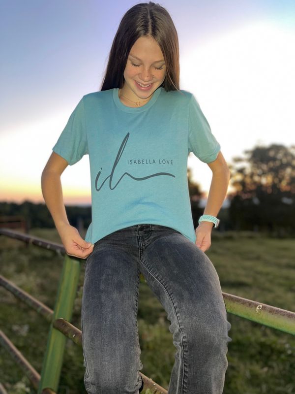 Isabella Love - Store