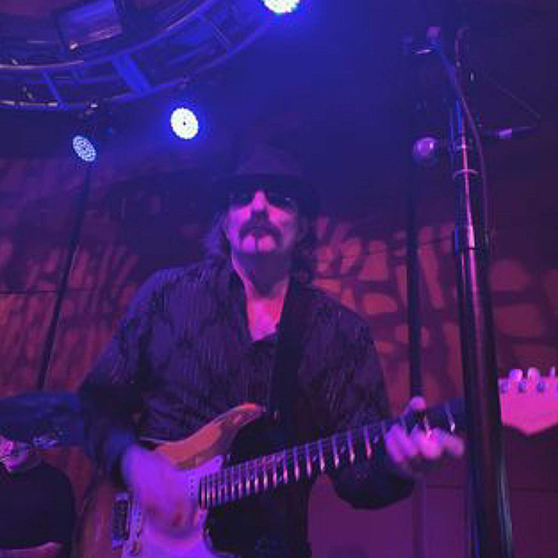 WICKED ALIBI BAND - Bio